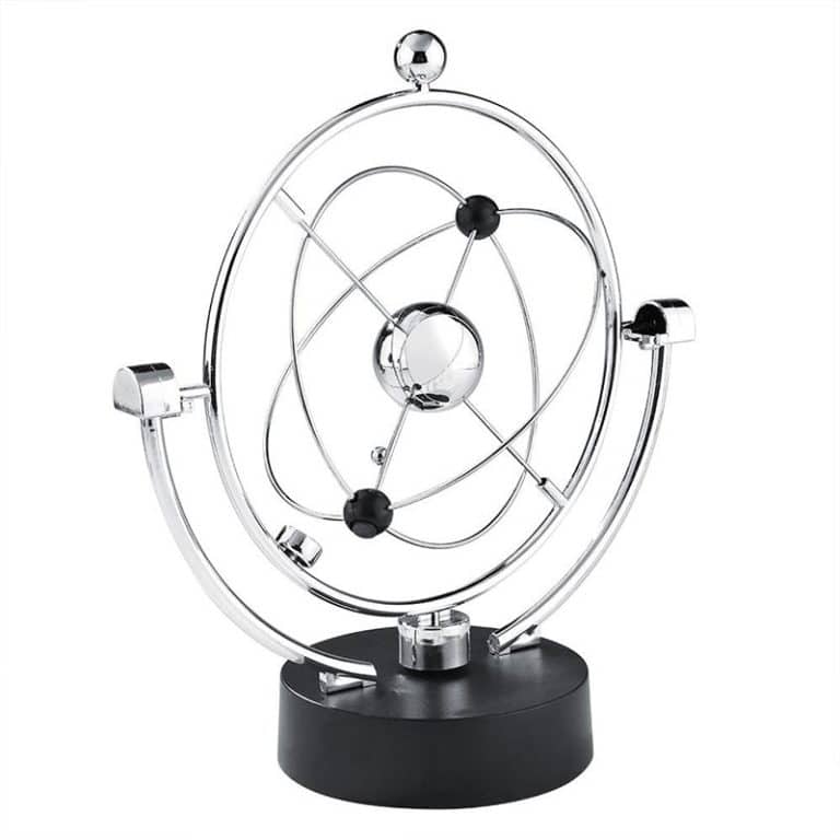 Newton's Cradle Desk Toy | Science Gifts